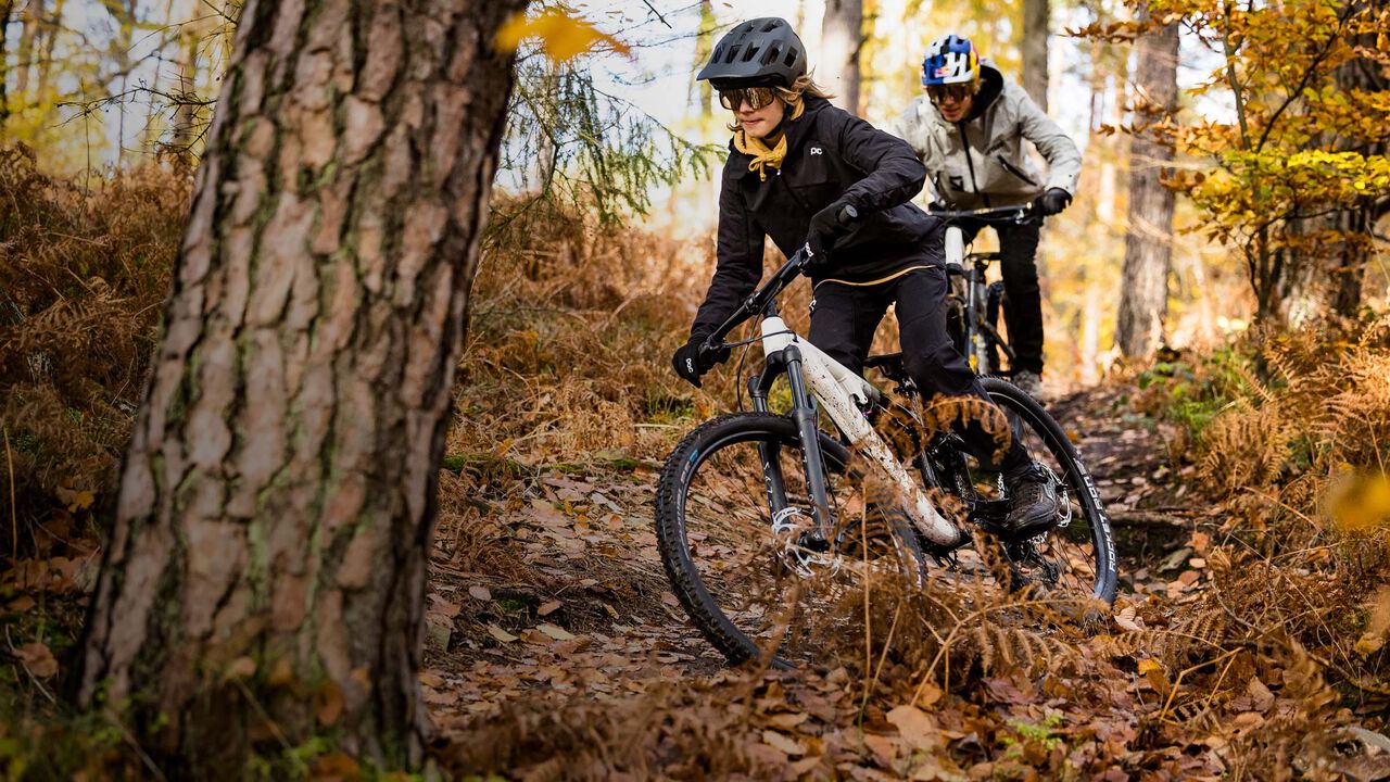 Neuron | Lightweight and Durable Trail Bike | CANYON CN