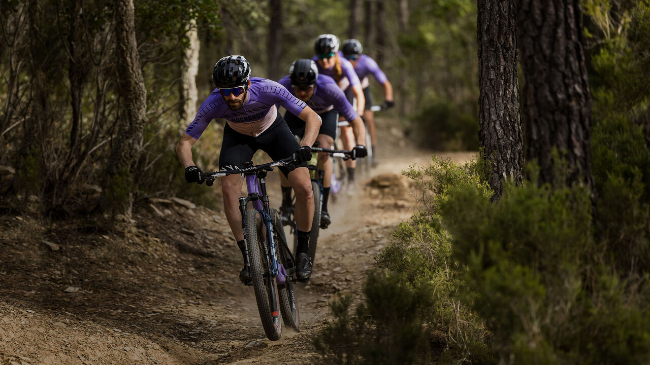 Full Suspension MTB & XC Race Bike | LUX | CANYON CN