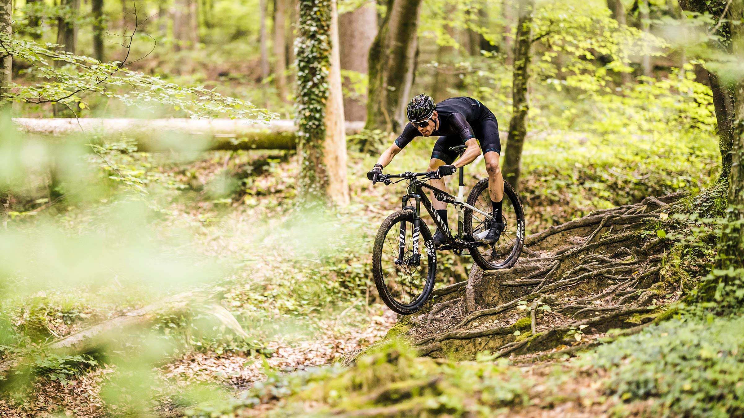 Full-Suspension MTB Buyer’s Guide | CANYON CN